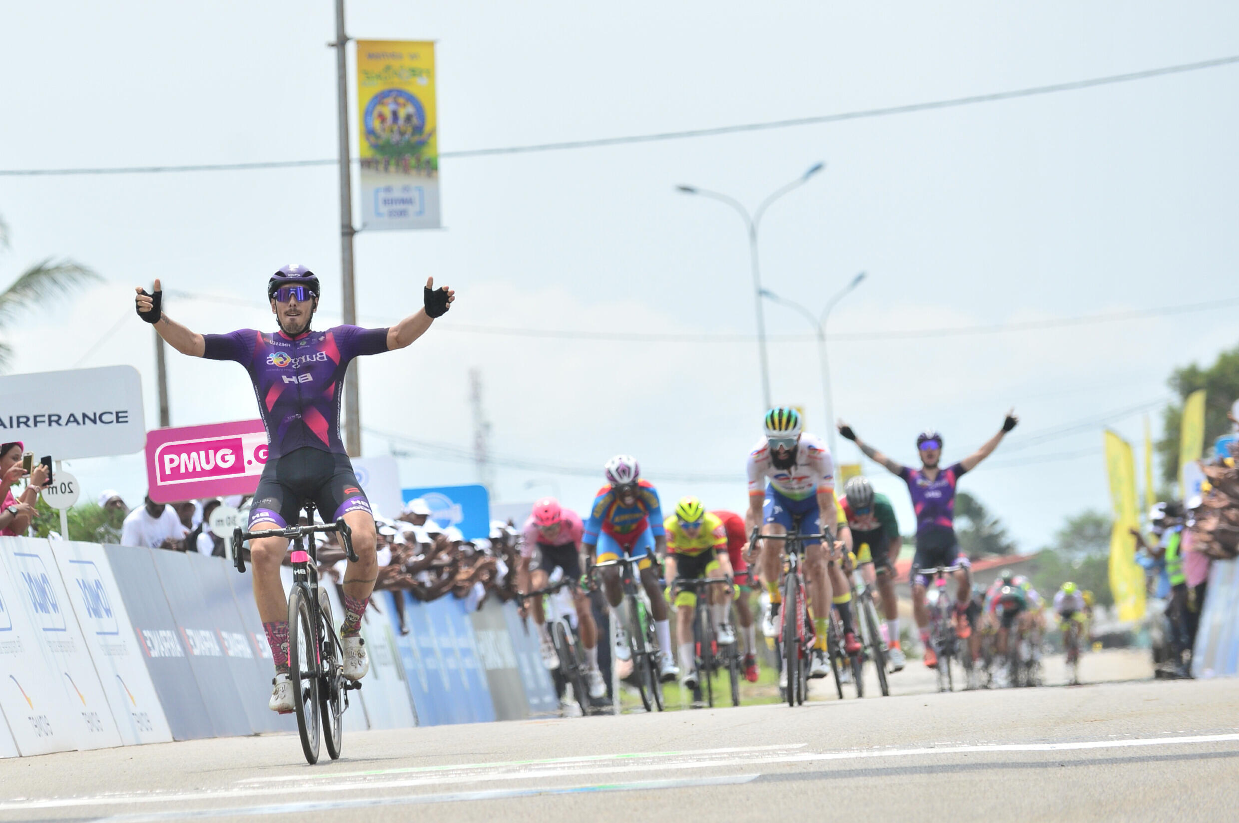 Tropicale Amissa Bongo: Miguel Fernandez plus rapide, Tesson toujours ...