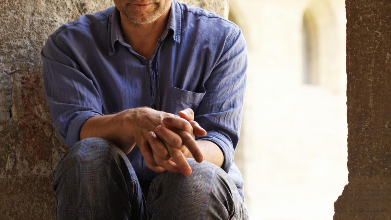 2. Le metteur en scène Simon Mc Burney, artiste associé de la 66ème ...