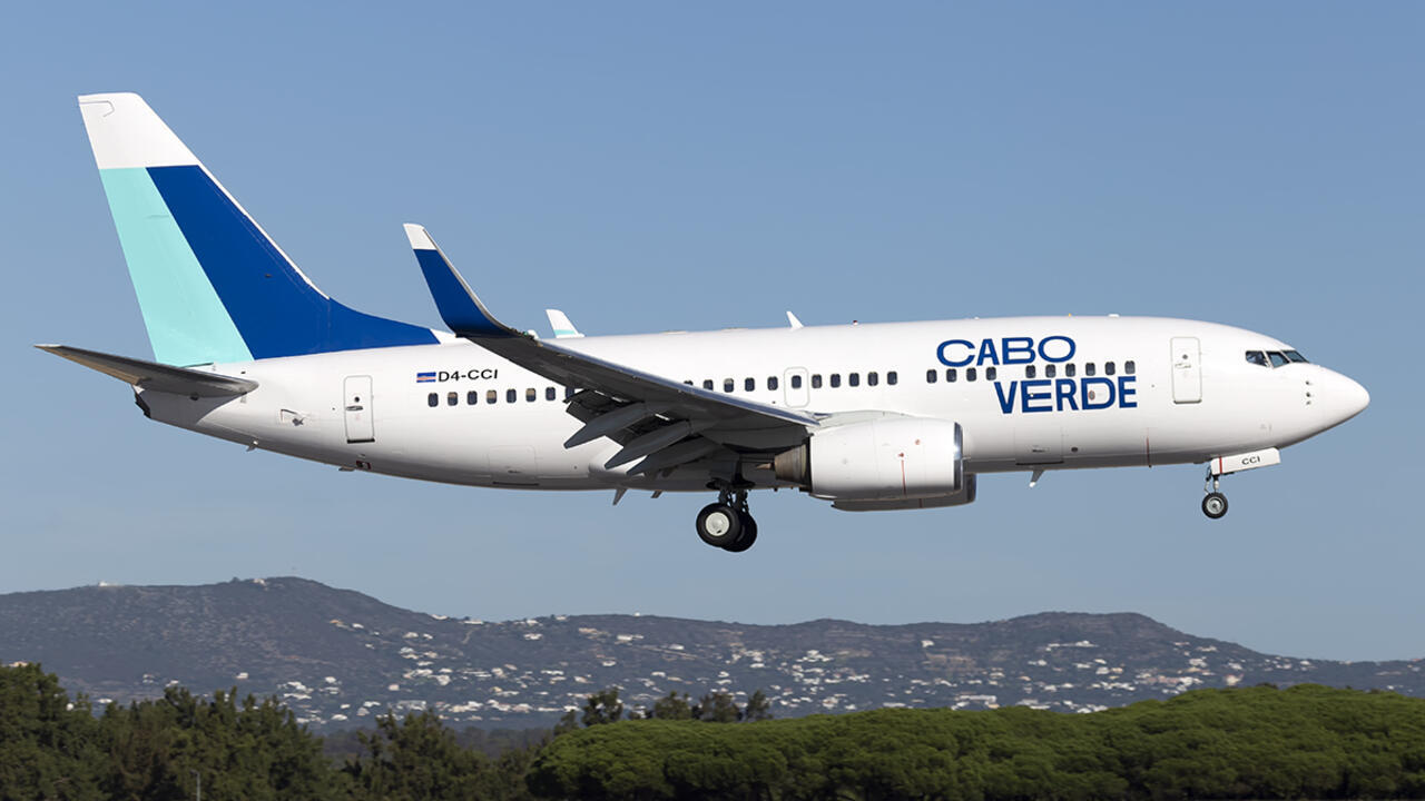 Governo de Cabo Verde e TACV assinam protocolo para facilitar ...