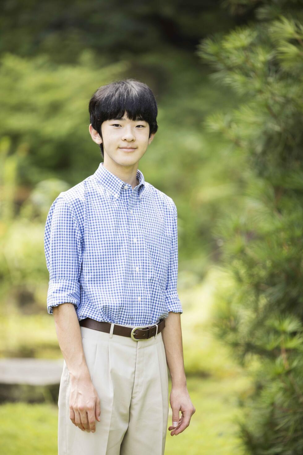 Japan's only young imperial heir turns 18