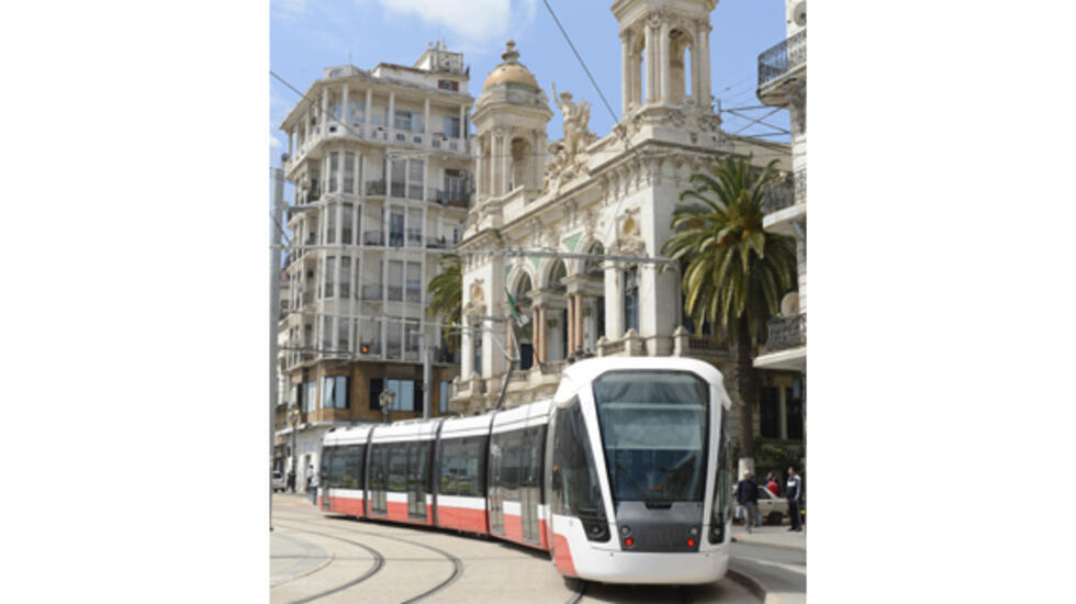 Au Maghreb, tramways et métros recrutent de jeunes diplômés - Chronique ...
