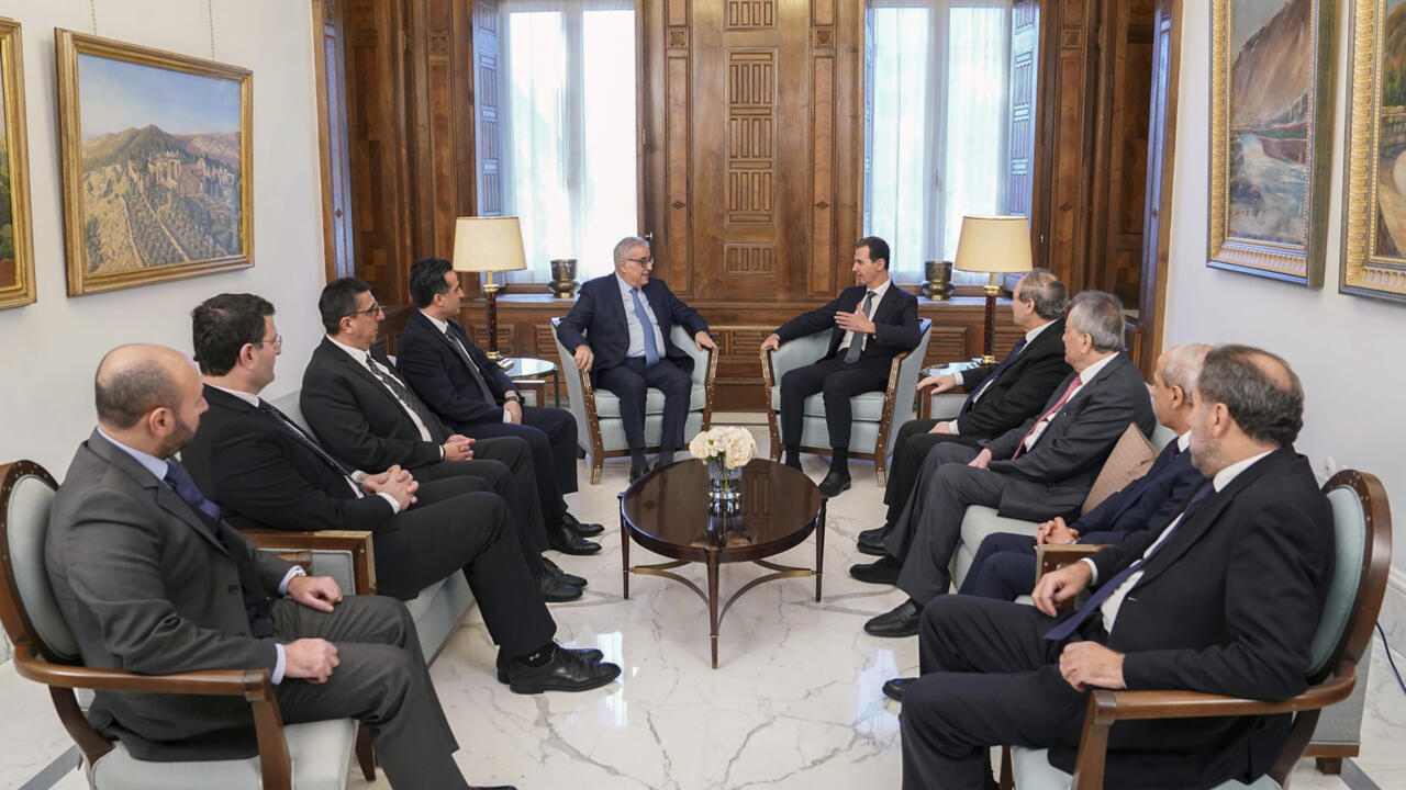 Séismes: malgré la crise, le Liban envoie de l'aide en Syrie