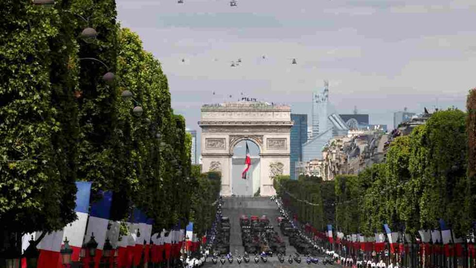 Bastille Day parade unrolls under shadow of anti-terror fight