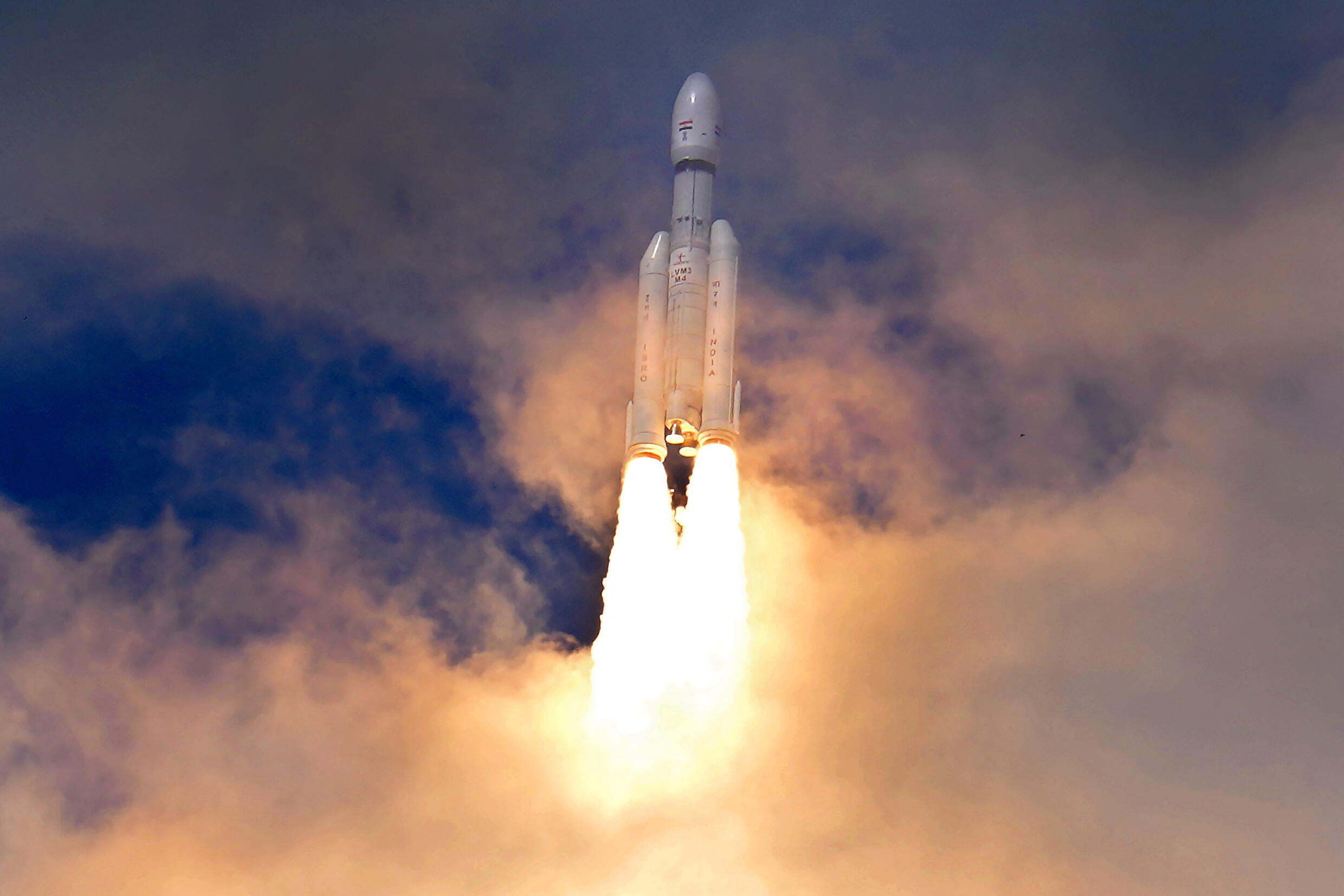 El cohete indio Chandrayaan-3 se posa con éxito en el Polo Sur de la Luna