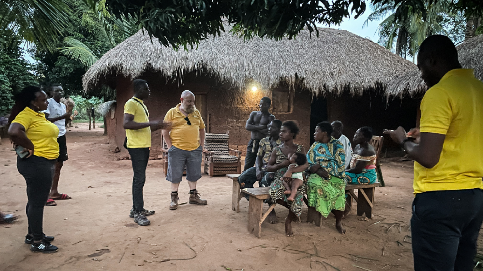 L'énergie à tout prix [5/5]: Au Togo, les kits solaires comme premier ...