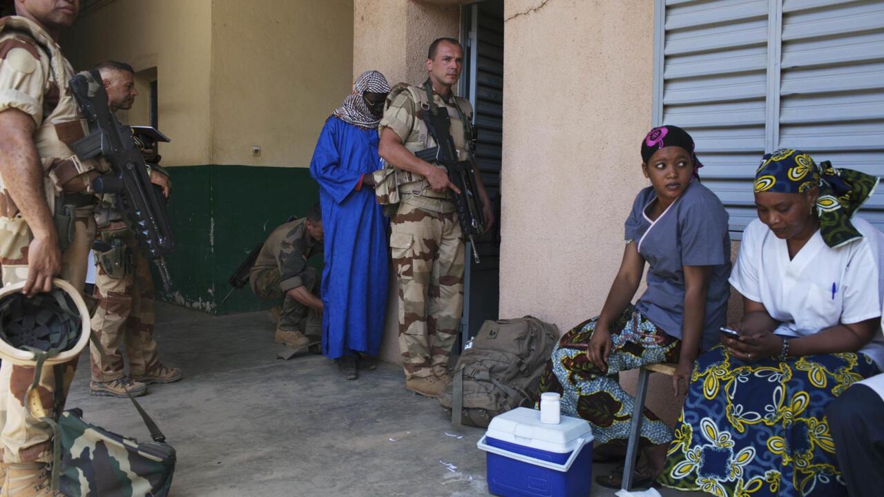 Les soldats français et maliens traquent le Mujao à Kadji, près de Gao