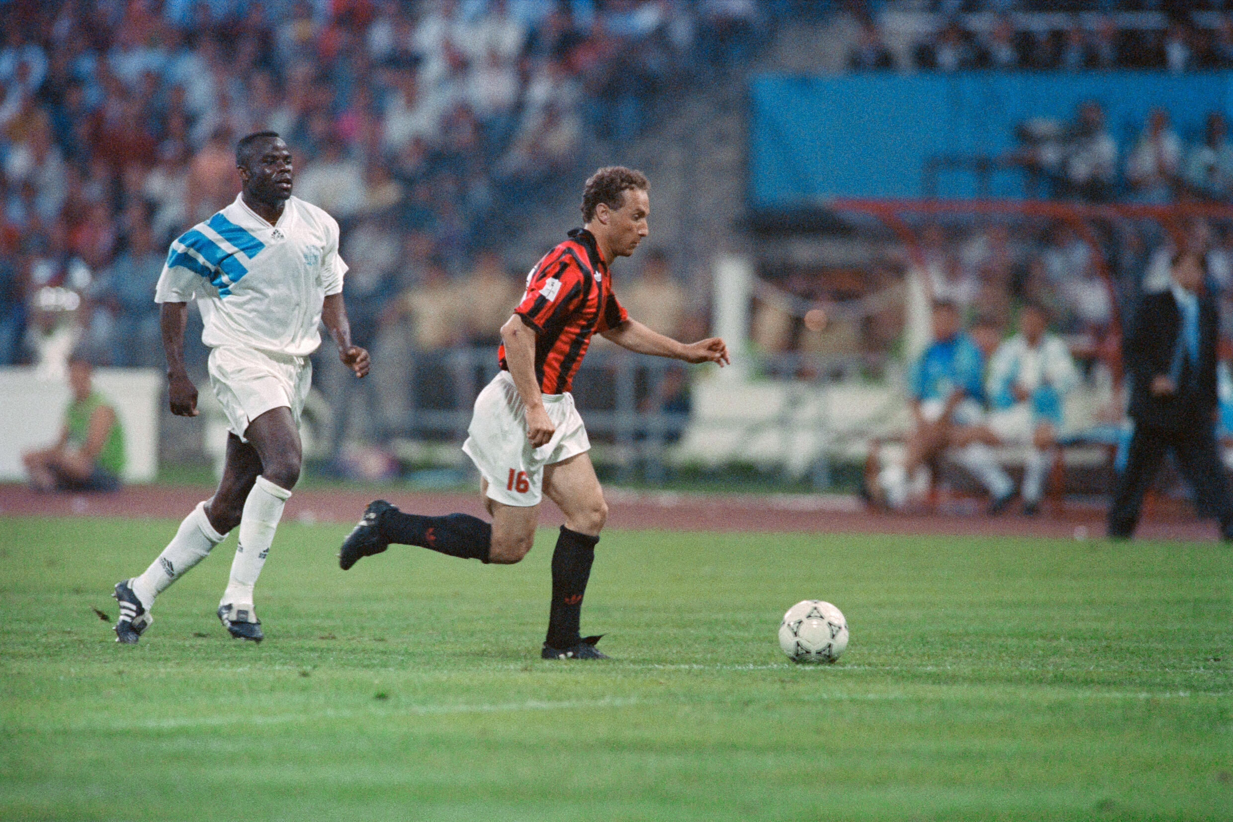 OM champion d'Europe 93: Le Club Med, le Bon Dieu et le Boss, souvenirs ...
