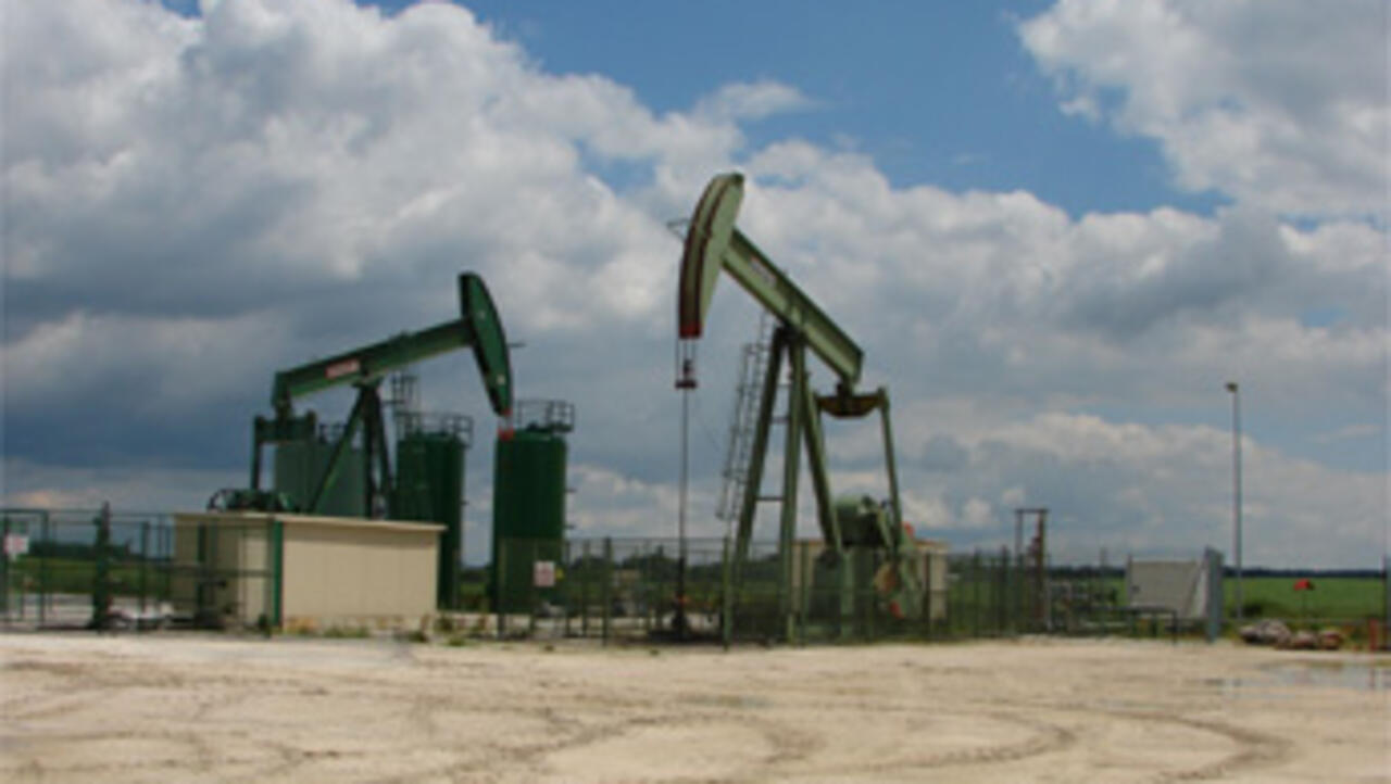 La France extrait du pétrole - Grand reportage