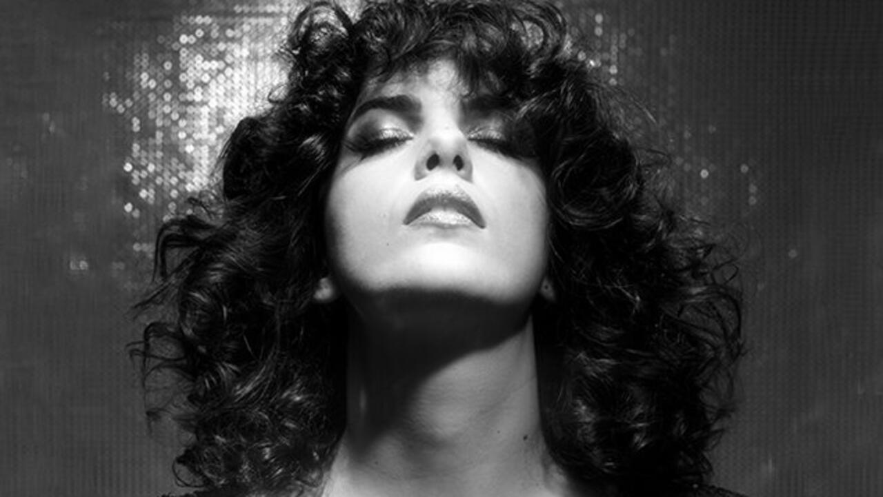 "Billboard" destaca novo single da cantora brasileira Céu; veja clipe