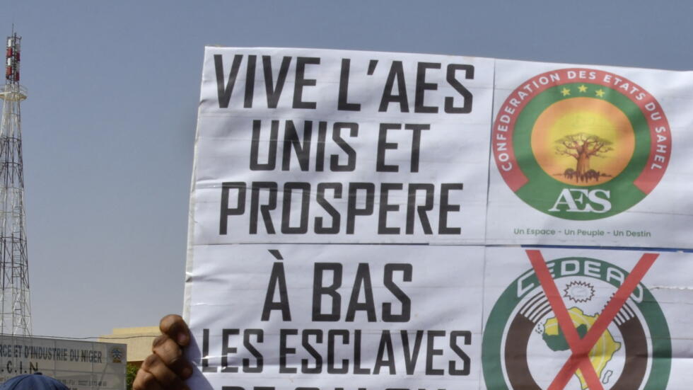 Des milliers de manifestants des pays de l'AES dans les rues pour ...