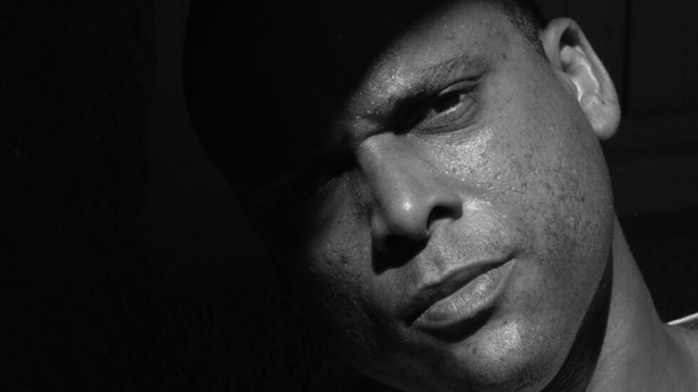 1. L'artiste plasticien haïtien Mario Benjamin - Sur le pont des arts