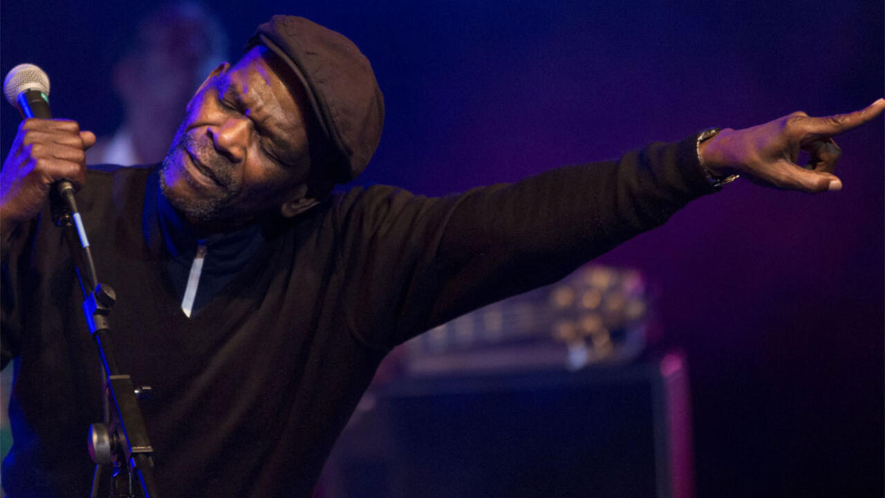 2. Le Sakilive de Ray Phiri au Sakifo - Musiques du monde