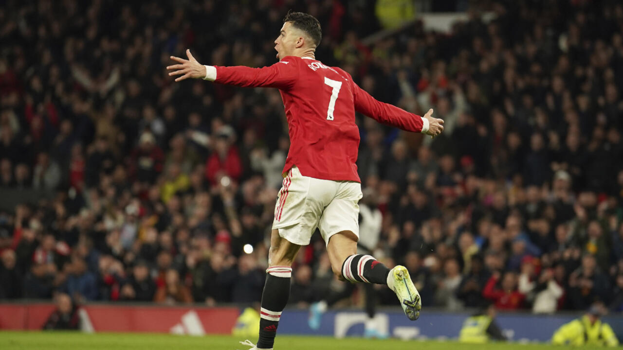 Ronaldo ba na sayarwa bane - Ten Hag