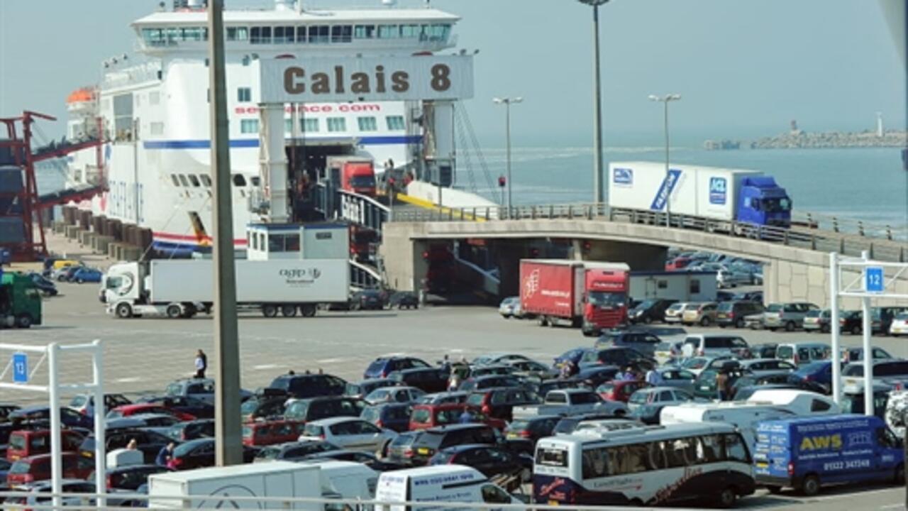 The dark side of Calais - International report