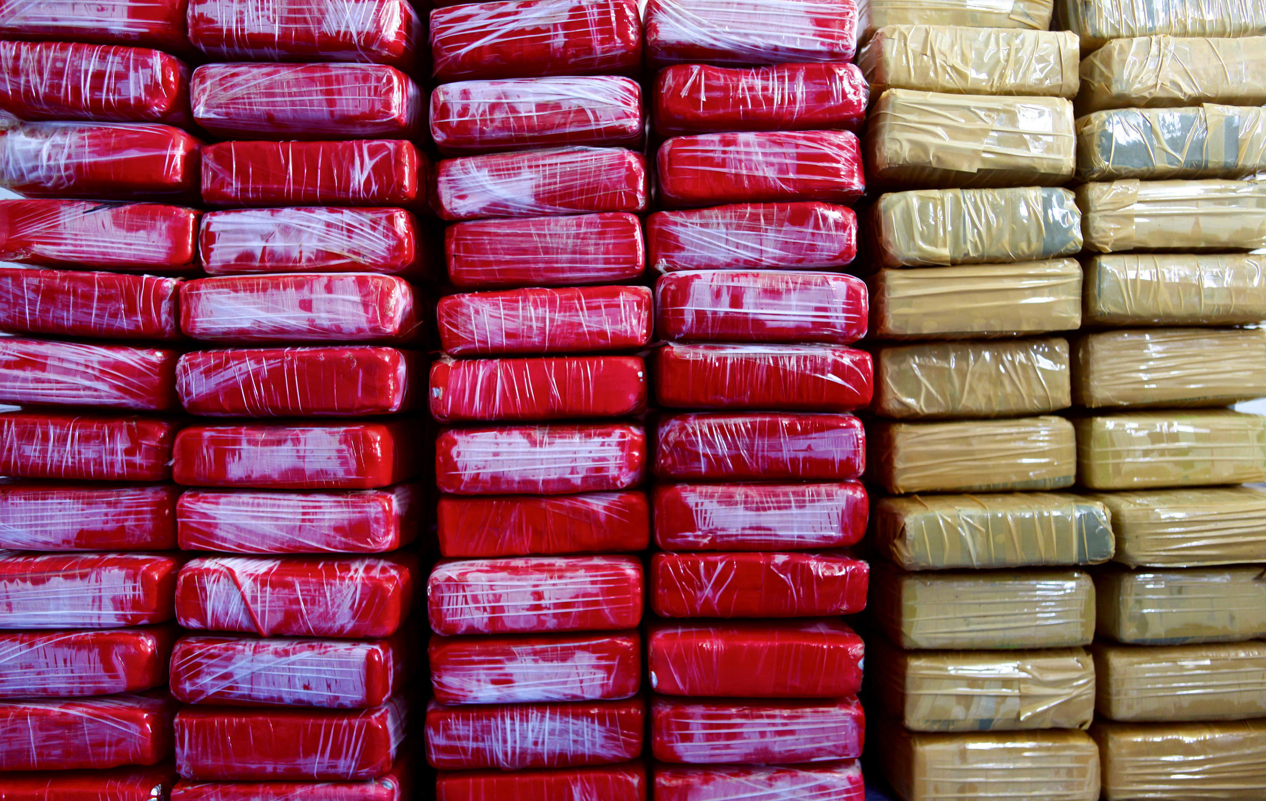 Packages of pure cocaine wash up on France's beaches