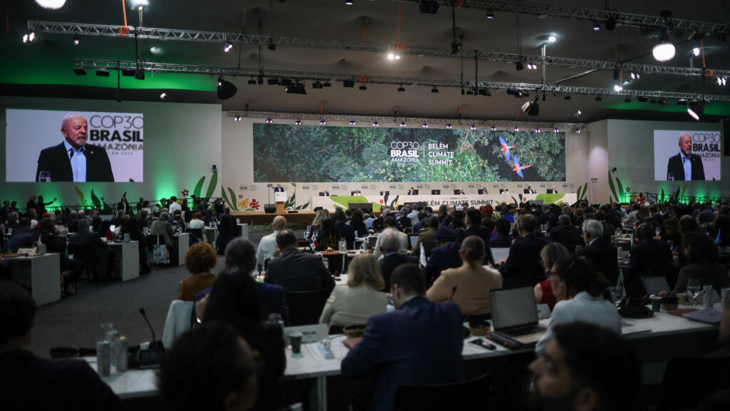 BRESIL : COP lajɛrɛ 30 kuncɛli kɛra jigilatigɛko ye talikɛlaw caman bolo - RFI