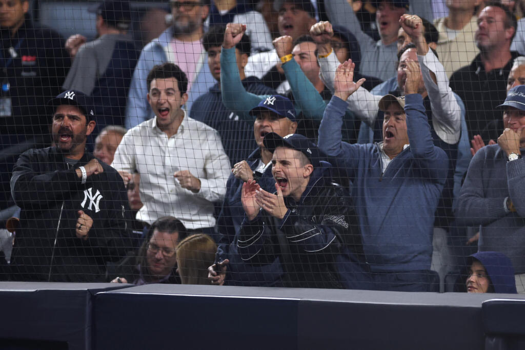 Yankees se despiden ante Toronto y Filis frenan a Dodgers en Grandes Ligas