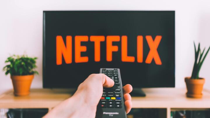 Netflix annonce le rachat de Warner Bros Discovery pour 71 milliards d ...