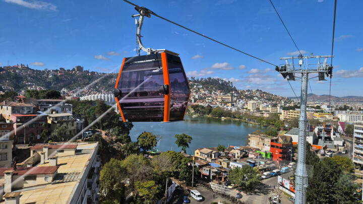 Madagascar: le président Andry Rajoelina célèbre «son» téléphérique à ...
