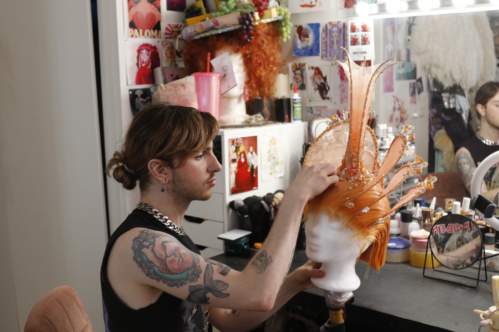 Christophe Mecca, référence de la perruque façon drag-queens