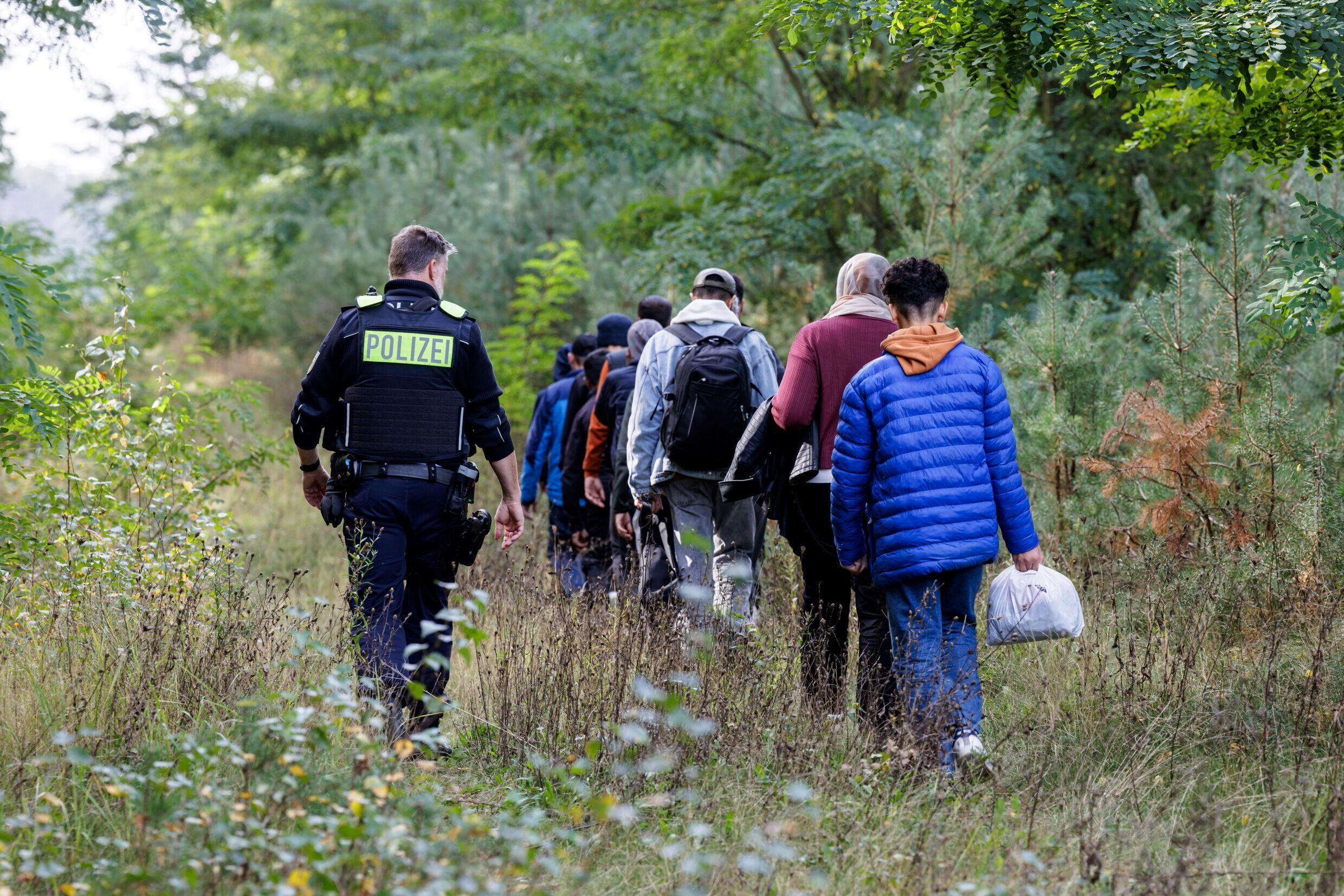 Germany extends border controls to curb irregular migration