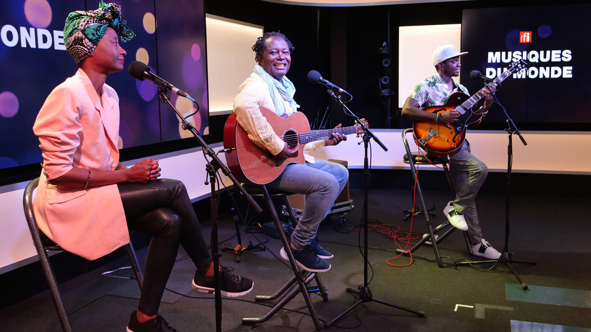 #Session Live avec Lokua Kanza pour la sortie de l’album «Moko ...