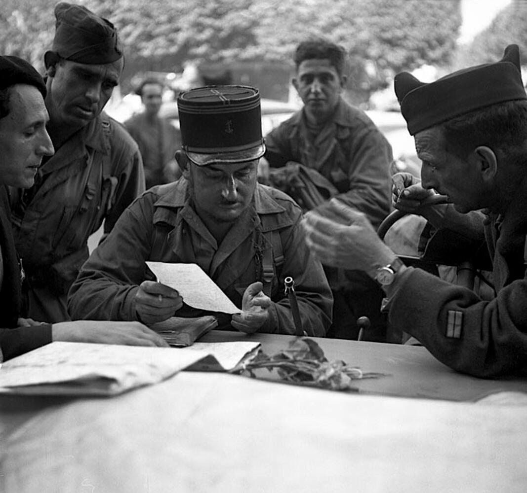 Paris honours the forgotten Spanish fighters who liberated the French ...