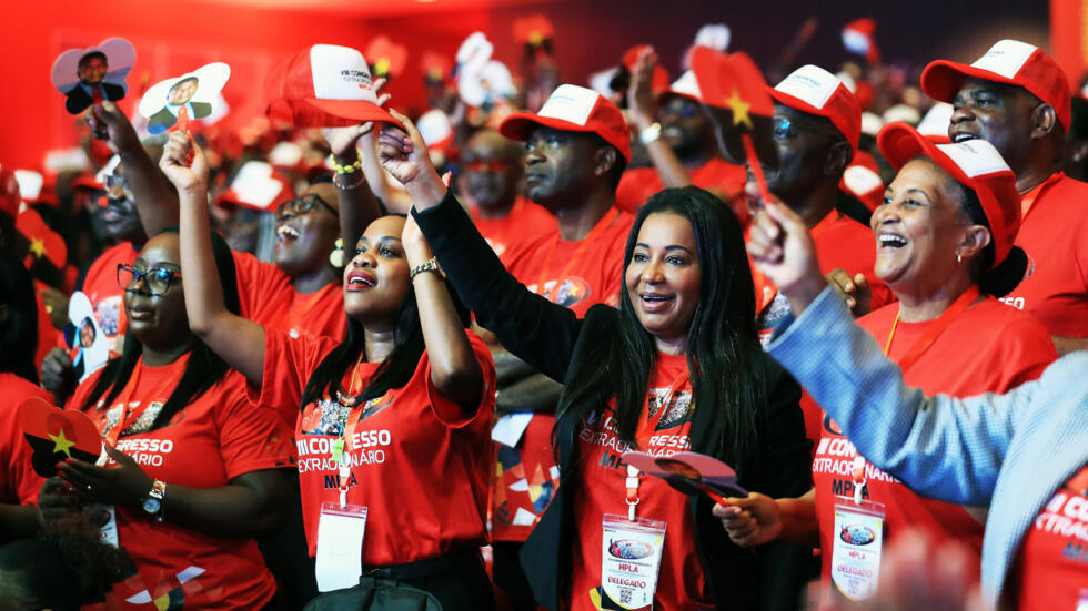 MPLA realizou oitavo congresso extraordinário apostado nos 50 anos de ...