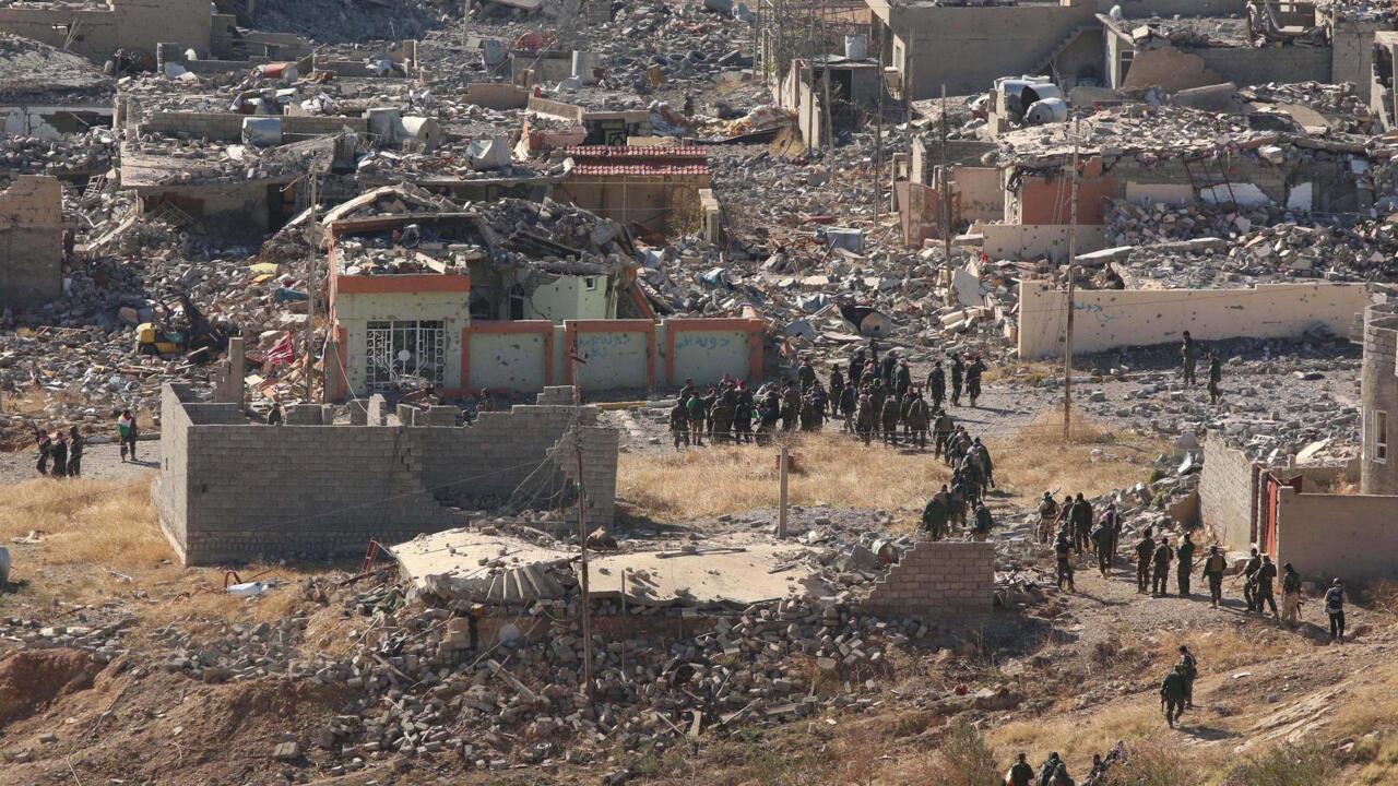 Los kurdos anuncian la toma de la ciudad de Sinyar