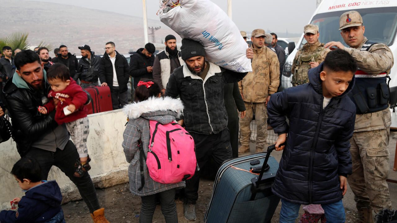 Ƴan gudun hijirar Syria da ke Turkiya sun fara tururuwar komawa gida