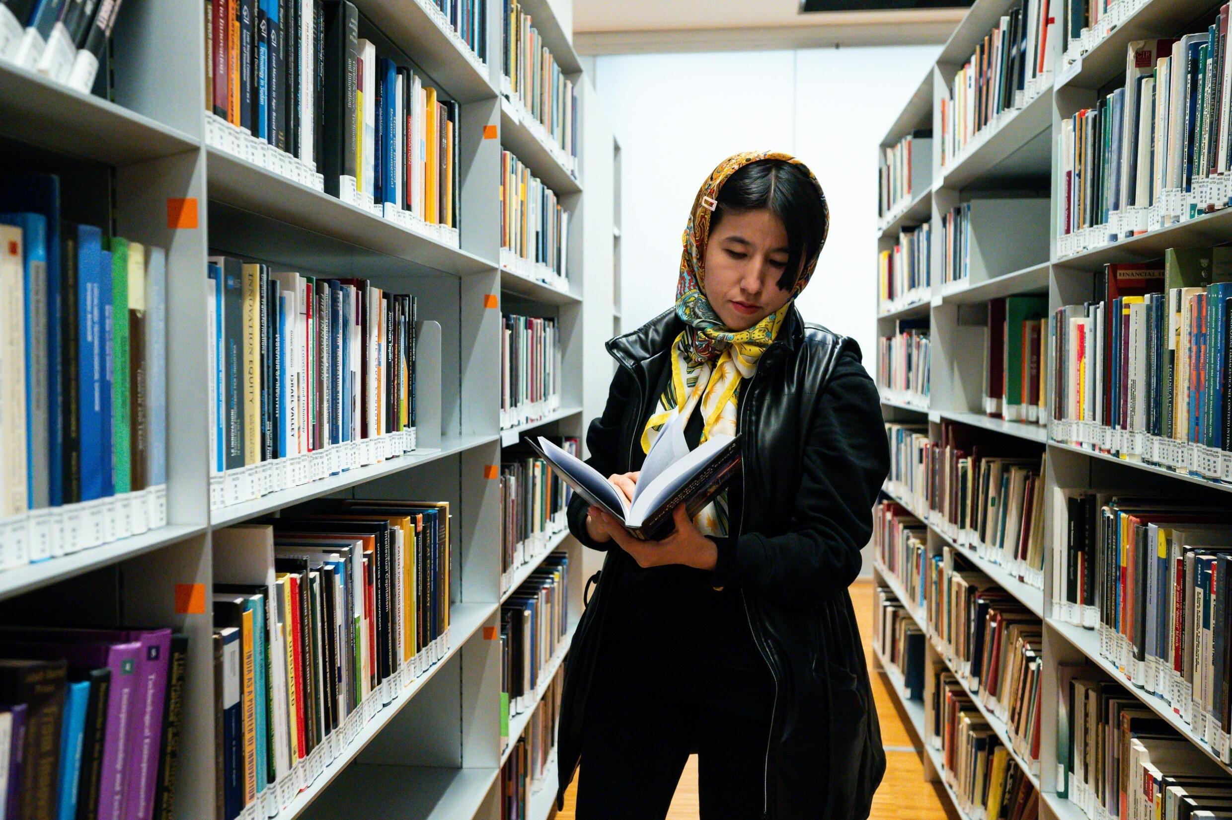 Refugee from Taliban offers virtual tours of her homeland