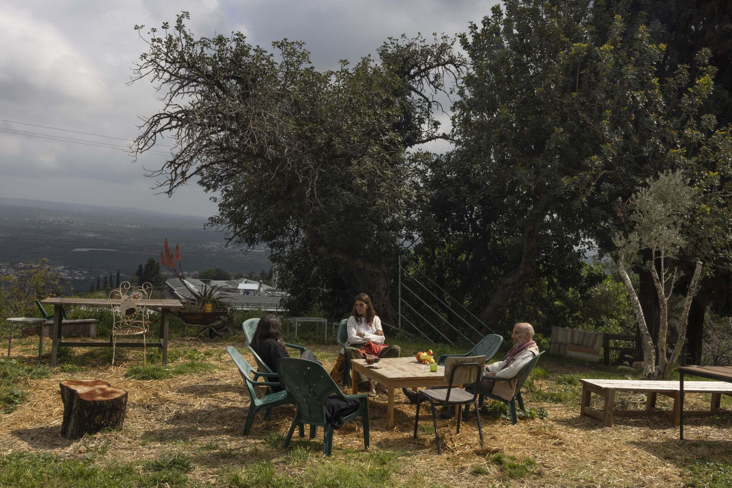 Israel reinvents kibbutz by embracing of new industries