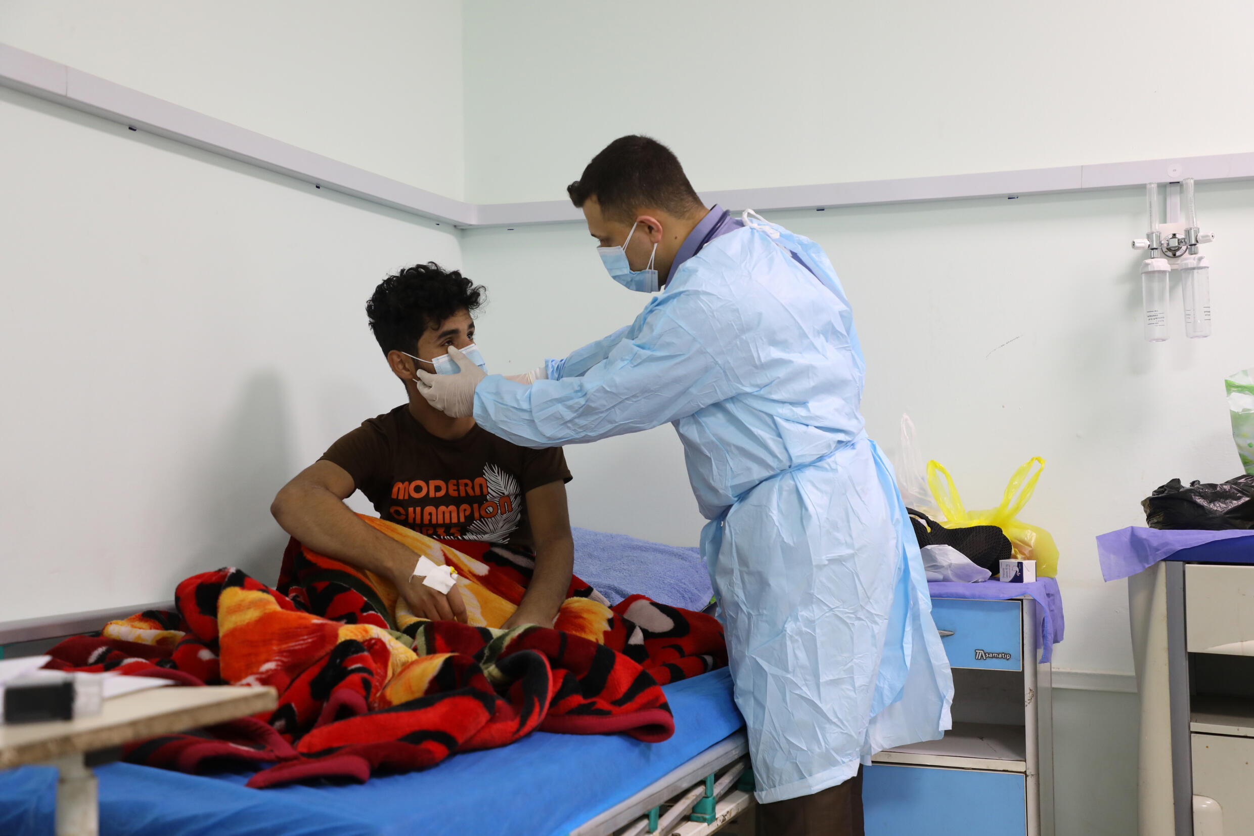 Deadly nose-bleed fever shocks Iraq as cases surge