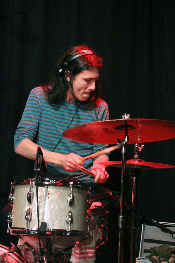 3. Session Live avec Indy Dibong et Black Flower, Afrobeat et Ethiojazz ...