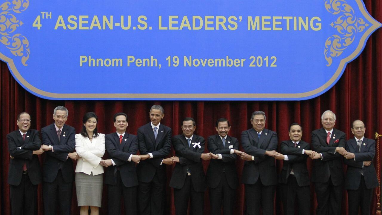 Sommet de l'Asean: les différends territoriaux écartés, place au commerce