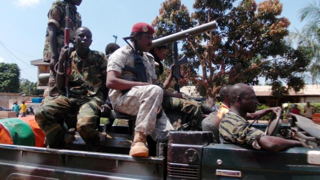 2. Centrafrique : la Seleka est dissoute - Appels sur l'actualité