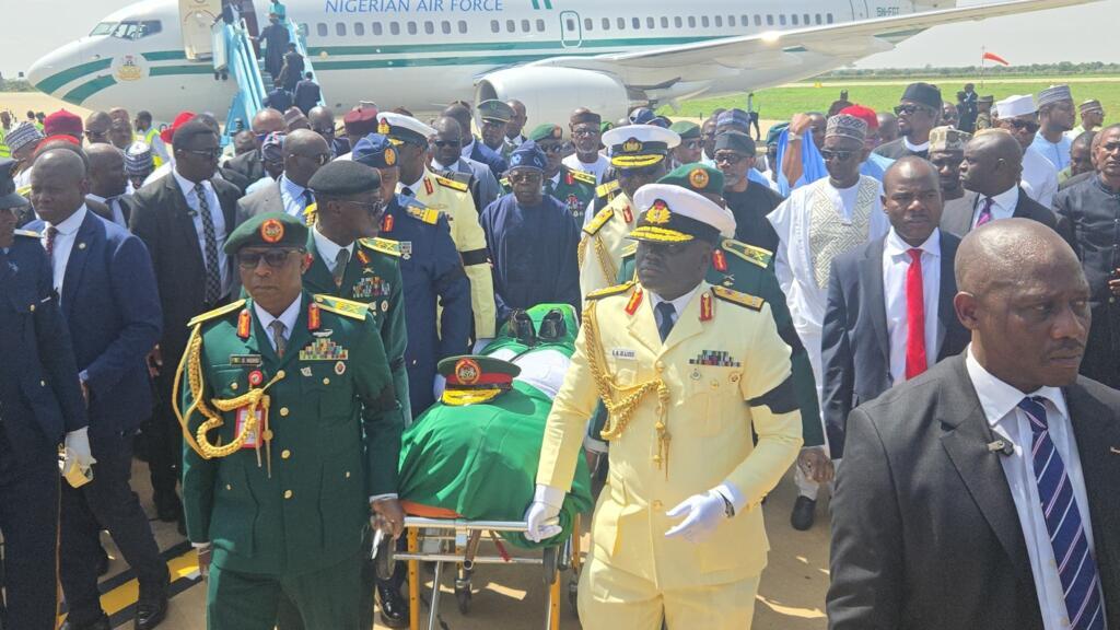 An gudanar da jana'izar tsohon shugaban Najeriya Muhammadu Buhari - RFI
