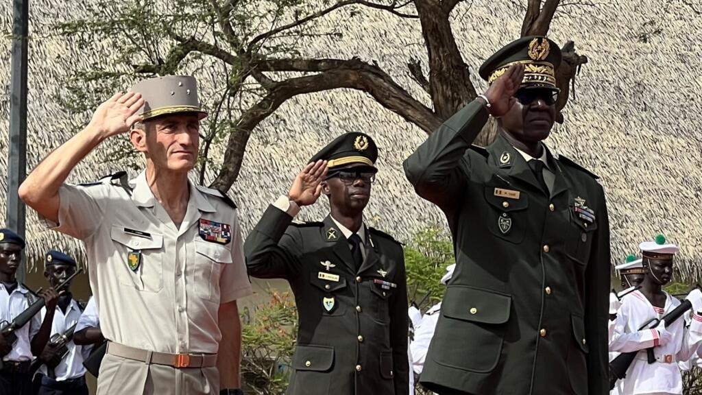 Faransa ta mika sansanin soji na Camp Geille ga magabatan Senegal