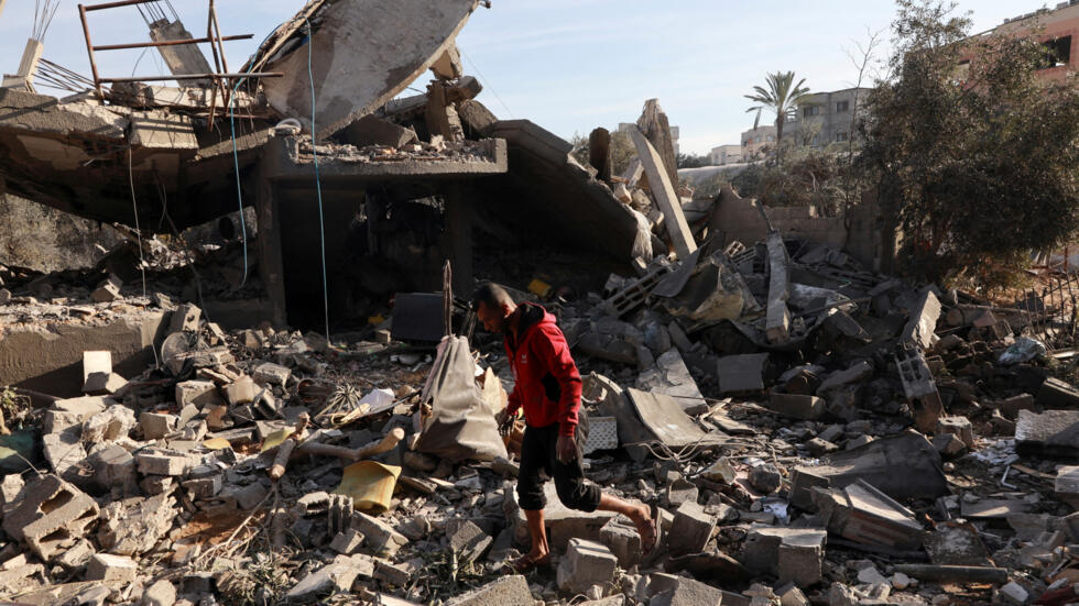 Isra'ila ta kashe mutane 33 a wani sabon hari da ta kai Gaza