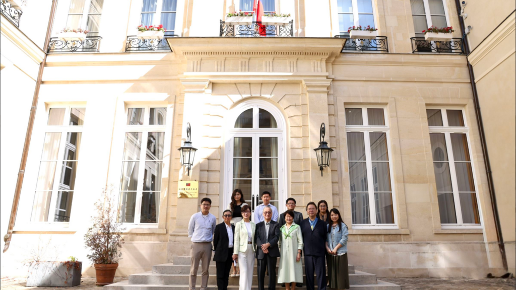 台湾文化部长李远上任后首度访欧 强化文化外交 - RFI - 法国国际广播电台