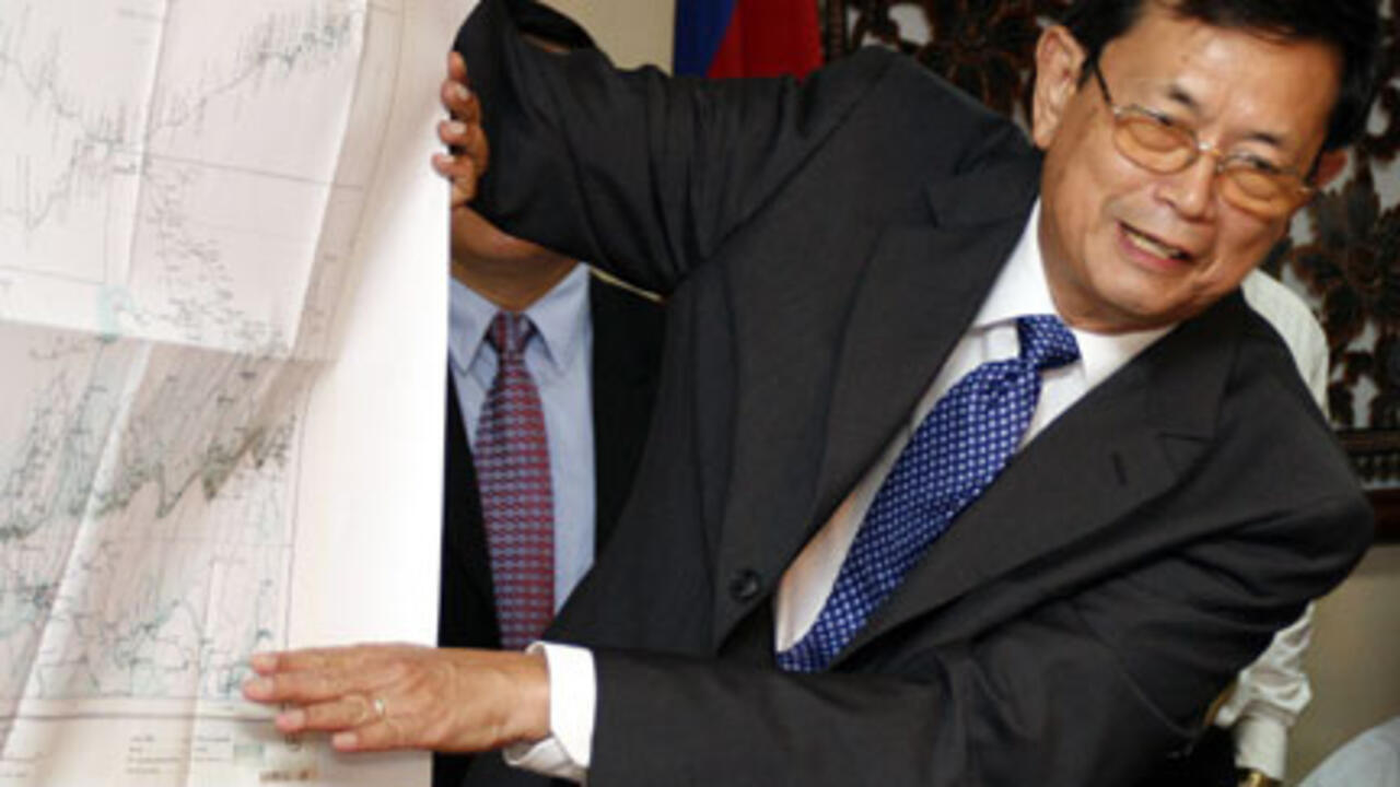 លោក វ៉ា គឹមហុង៖ « ខ្ញុំ ធ្វើការ ហើយ លែង រវល់ ពី ការចោទ ថា ខ្ញុំ ជា ជន ...