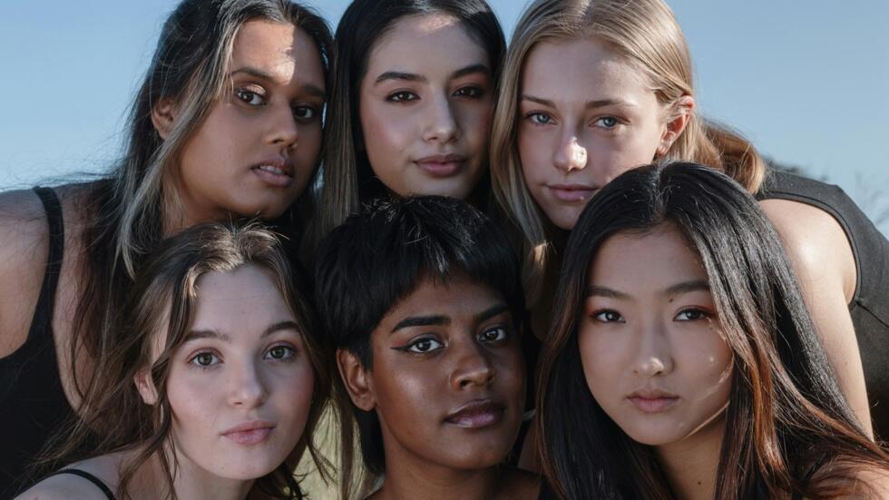 La «charge raciale» : ce poids qui pèse sur les personnes non blanches ...