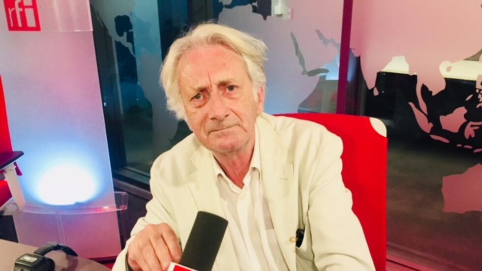 Patrick Deville, en voyageant, en écrivant - Littérature sans frontières