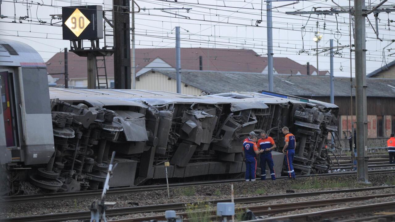 Faulty rail part may have caused deadly train derailment