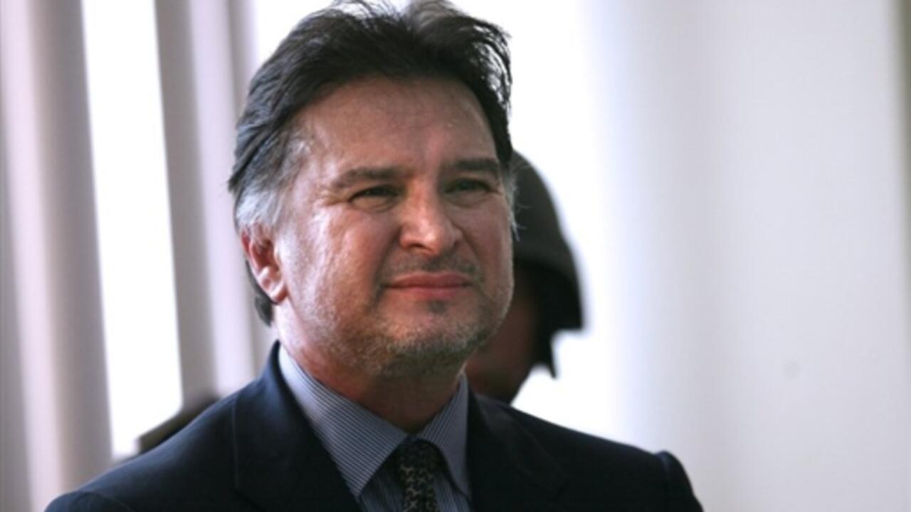 Arrestation de l'ancien président Alfredo Portillo