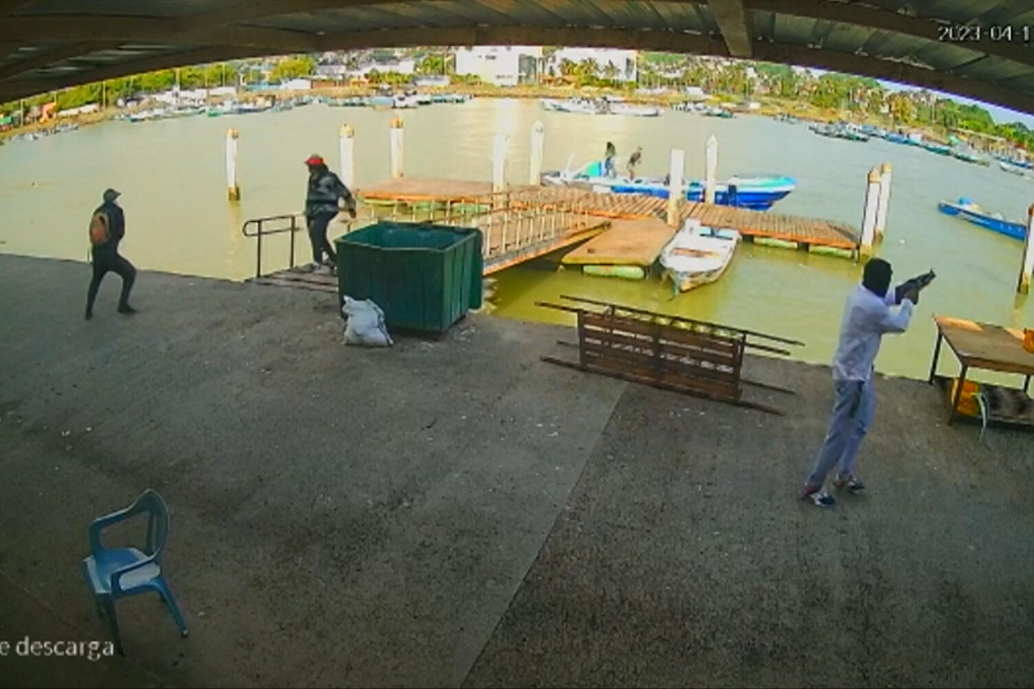 Seis presos hallados ahorcados en una cárcel de Ecuador