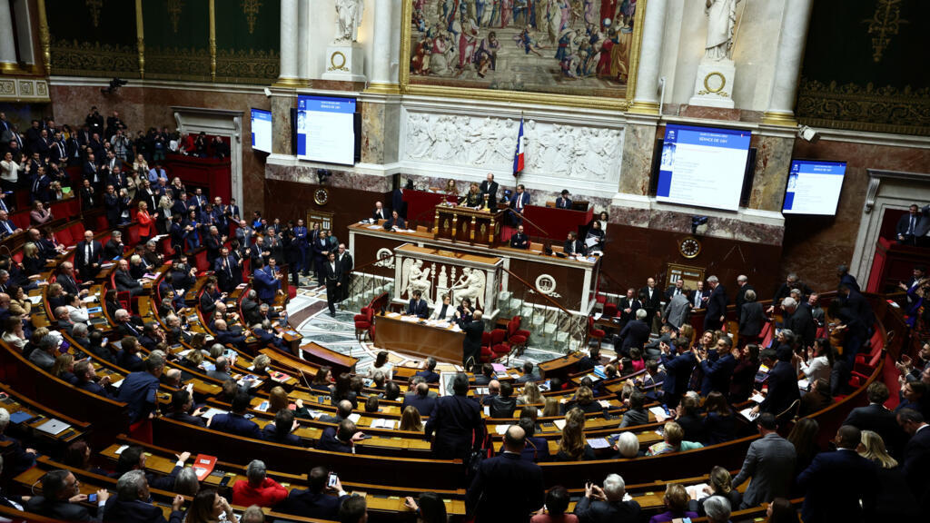 French lawmakers to decide future of contentious immigration bill