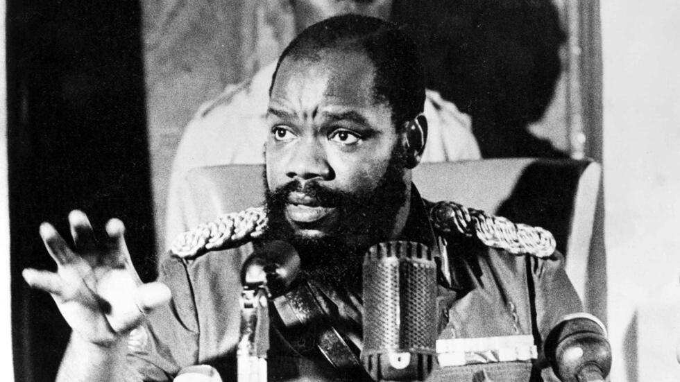 Odumegwu Emeka Ojukwu et l'indépendance du Biafra (1&2) - Archives d'Afrique