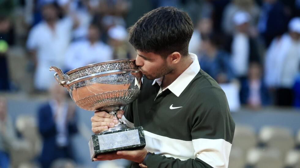 Roland-Garros: Carlos Alcaraz conserve son titre face à Jannik Sinner ...