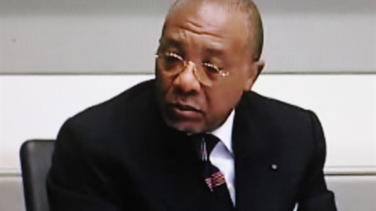 Florence Hartmann, journaliste spécialiste de la justice internationale ...